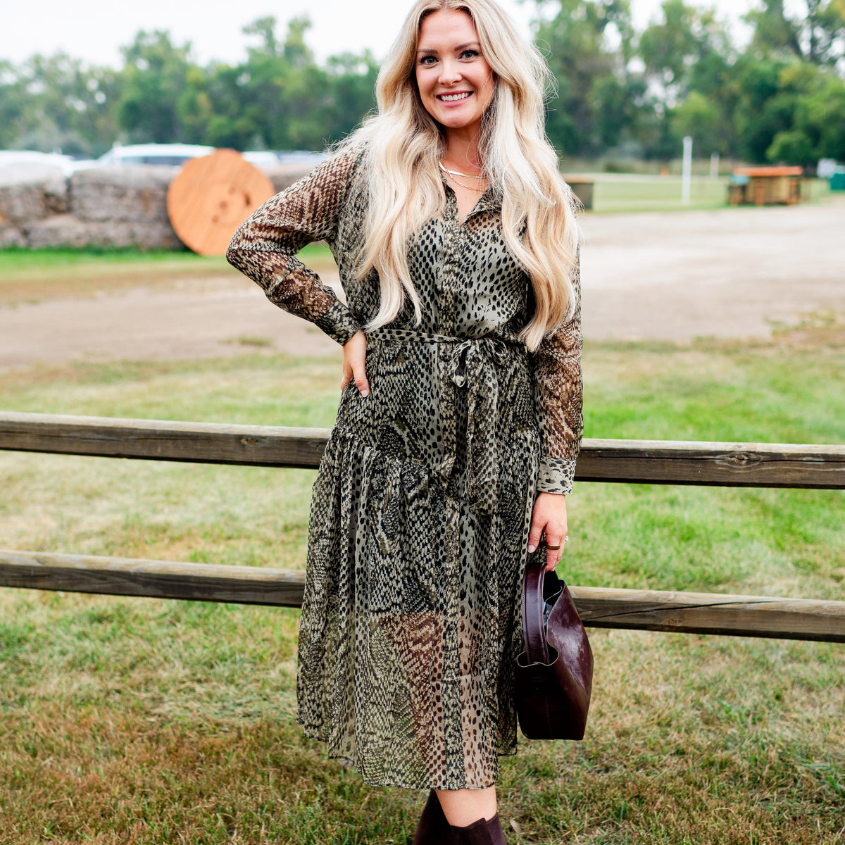 Walk Out The Door Dress Look — Out of Town Clothing