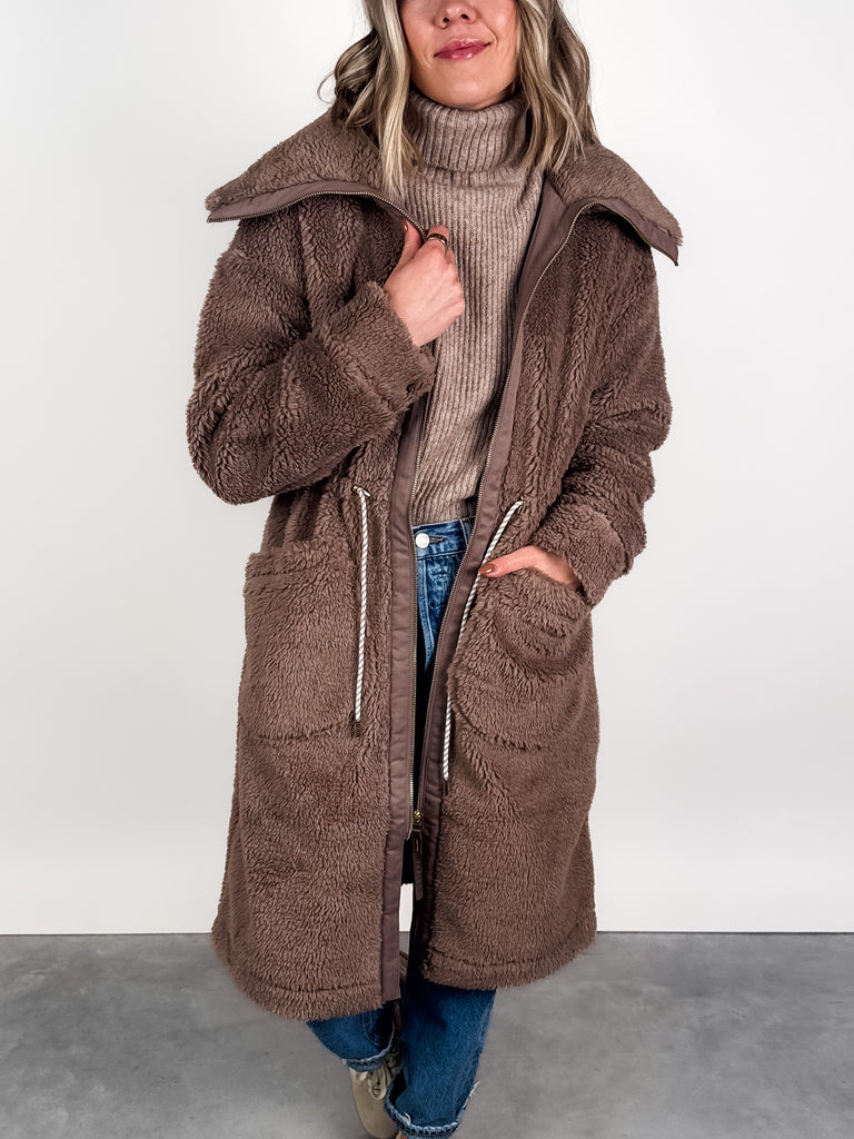 Varley Clothing | Elevated Activewear & Everyday Layers — Out of Town ...